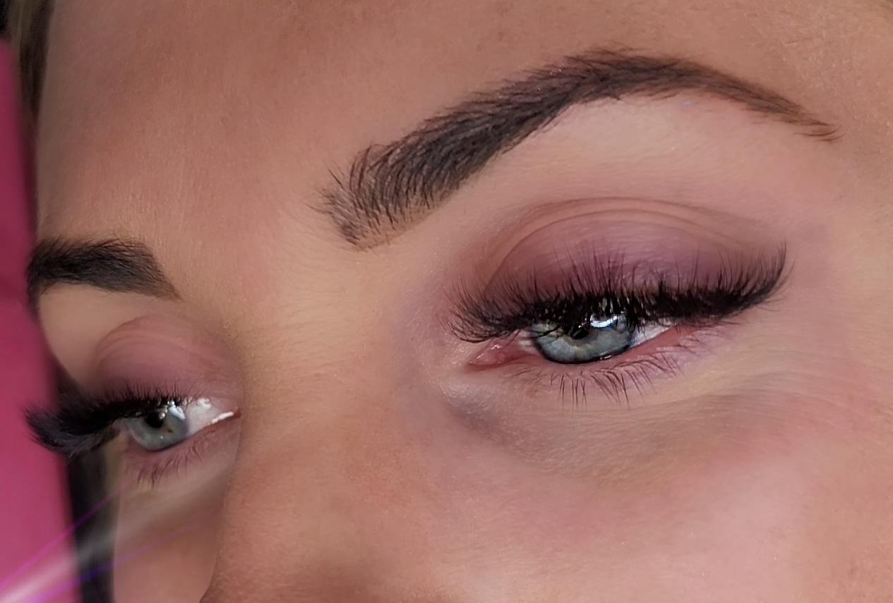 Fanned Lashes and Brows by Rachel LLC